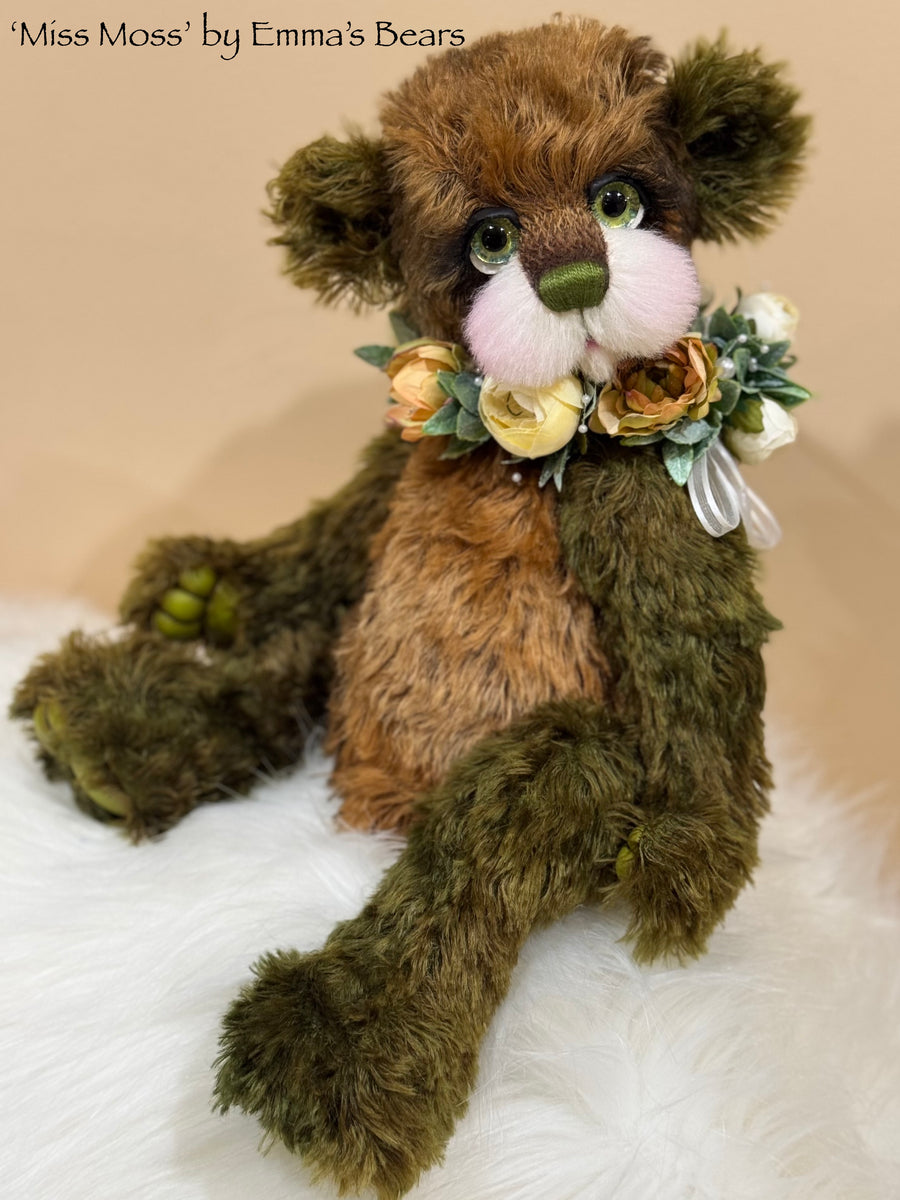 Miss Moss - 16" Mohair artist bear by Emma's Bears - OOAK – Furaddiction & Emma's Bears
