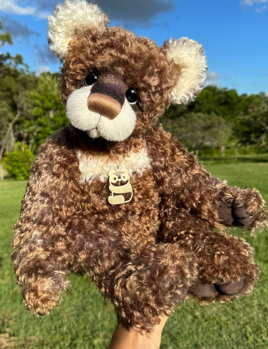 Jarrah - 21" Hand-dyed curly kid mohair Artist Bear by Emma's Bears ...