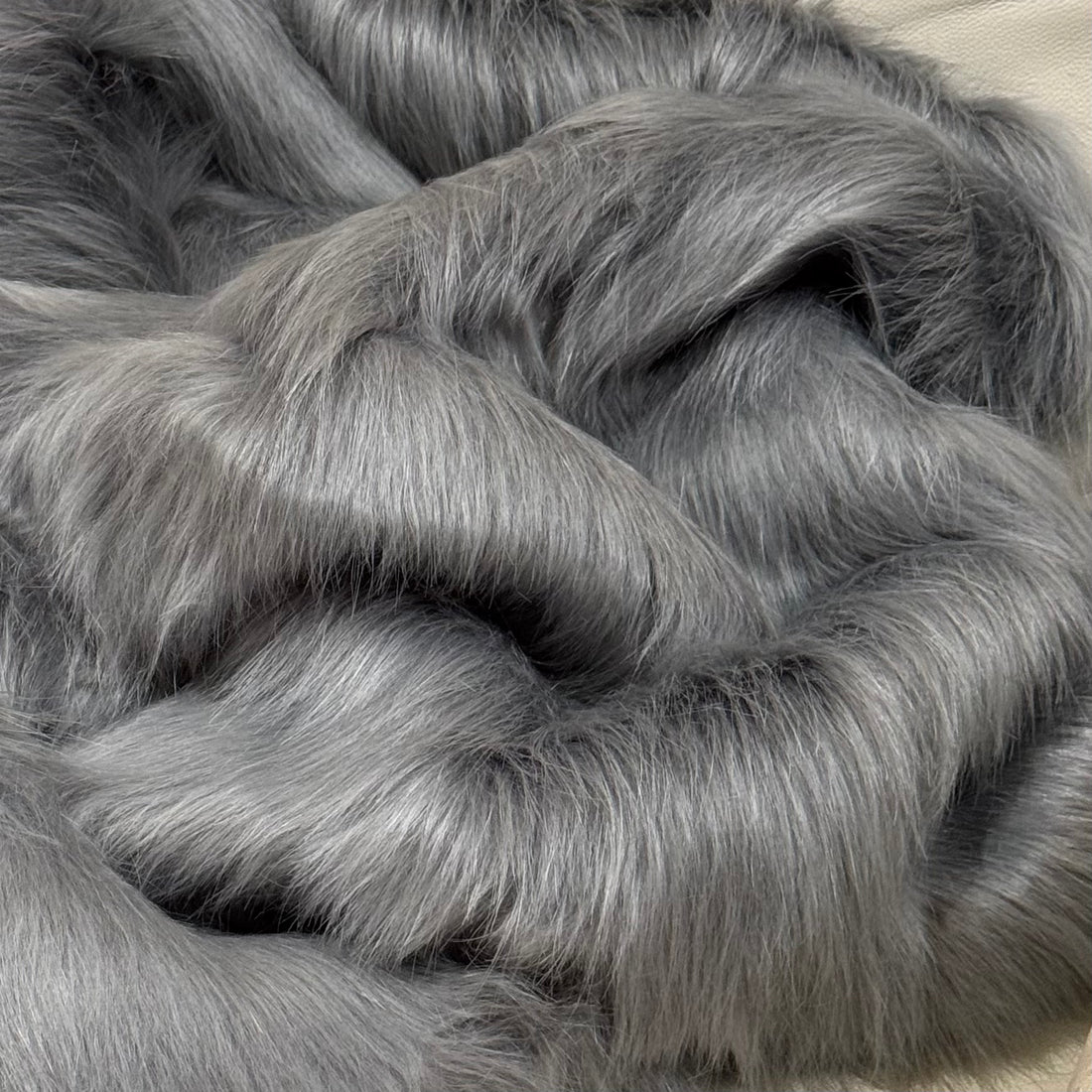 FAUX FUR – Furaddiction & Emma's Bears