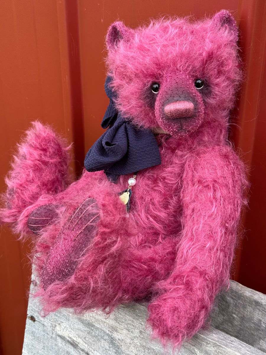 Figberry - 13" Traditional mohair bear by Emma's Bears - OOAK ...